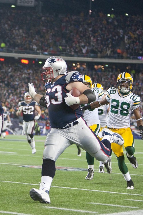 New England Patriots: Jack-Of-All Trades Dan Connolly Retires | NFL ...